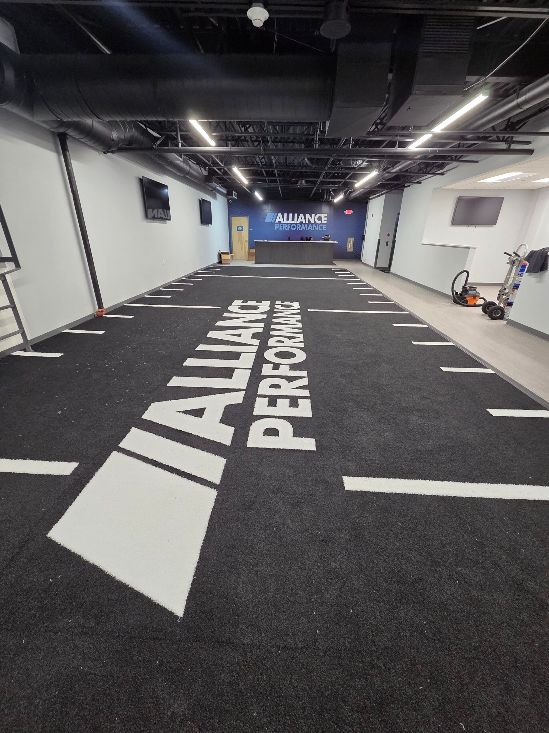 Performance Turf: Expert Installation for Athletic Training